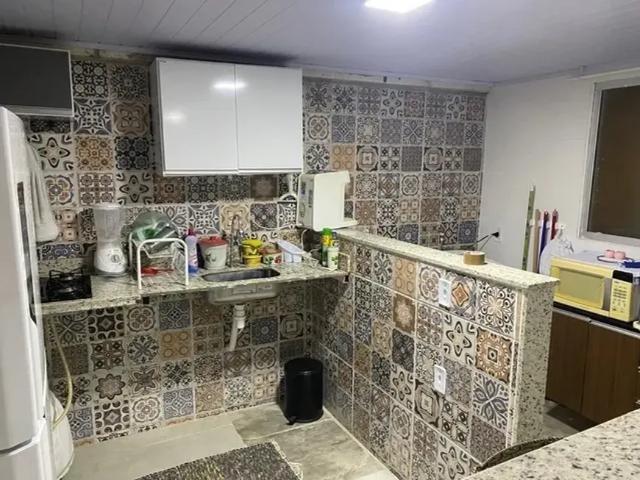 Casa com 4 Quartos e 3 banheiros à Venda, 240 m² por R$ 360.000