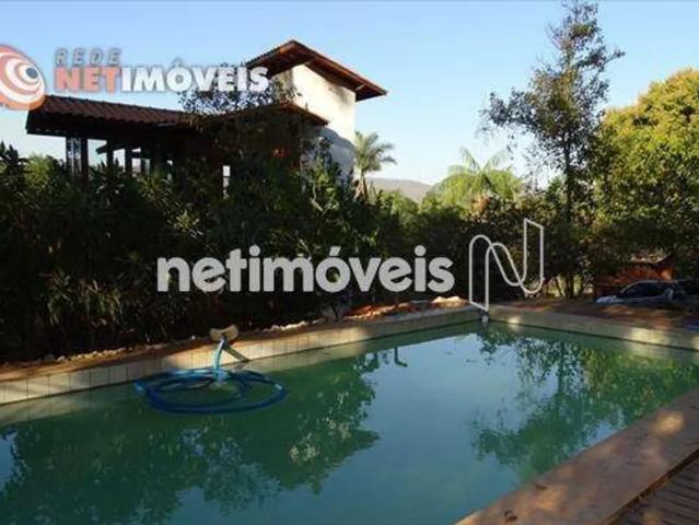 Casa com 4 Quartos e 3 banheiros à Venda, 4000 m² por R$ 1.290.000