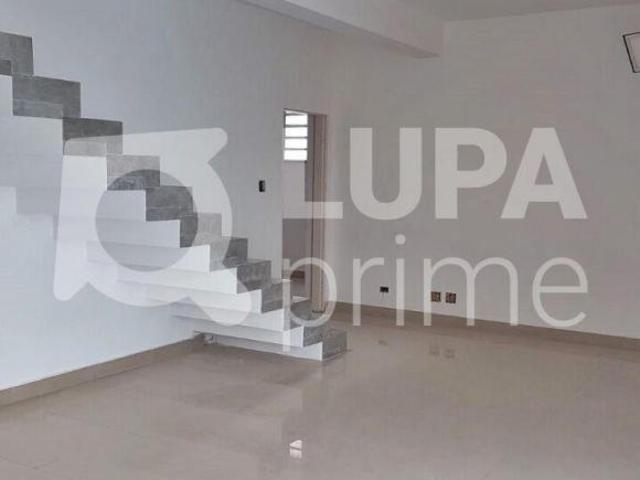 CASA COM 4 QUARTOS E 3 VAGAS DE GARAGEM À VENDA NO JARDIM SÃO PAULO