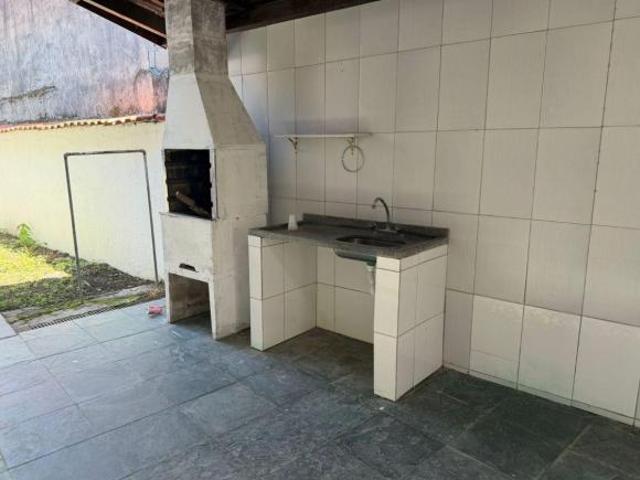 Casa com 4 quartos e área gourmet em Peruíbe
