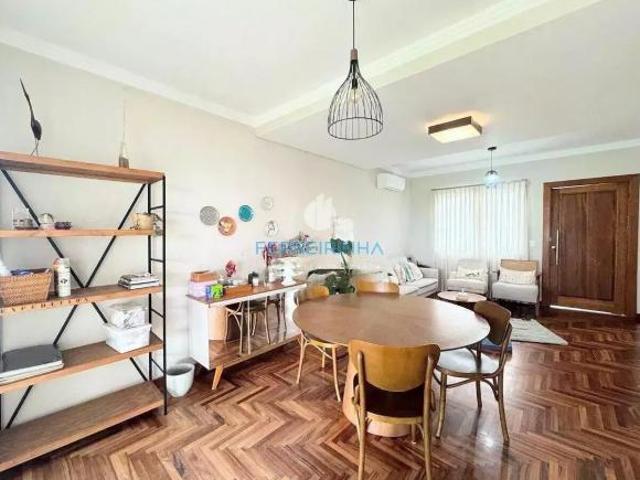Casa com 4 quartos e área verde, 205 m² à venda, Urbanova, São José dos Campos, SP