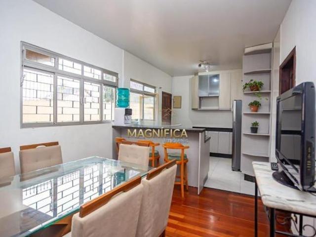 Casa com 4 Quartos e Edícula Jardim Botânico