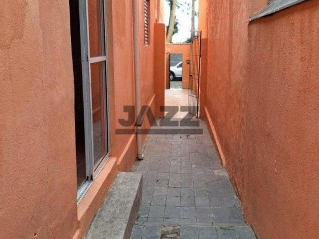 Casa com 4 Quartos e Excelente Potencial na Vila Bandeirantes em Caçapava