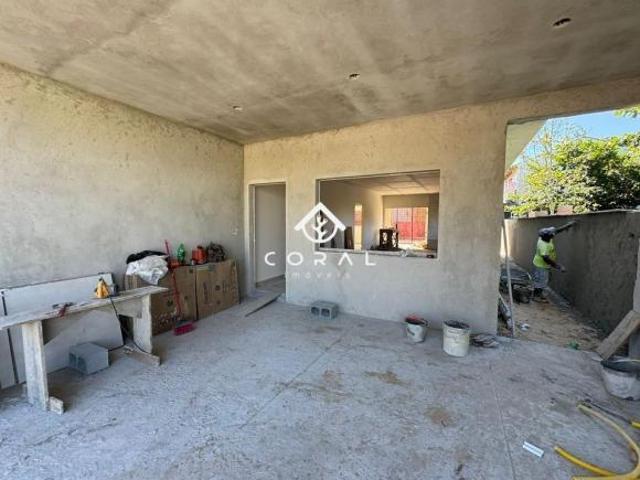 Casa com 4 quartos e piscina no Atami
