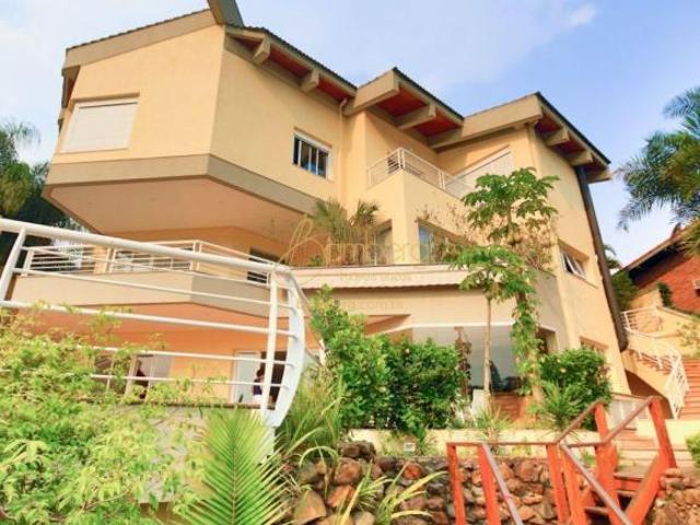 Casa Com 4 Quartos E Quadra de Tênis No Jardim Guedala. Em Rua Fechada Com Portão E Segurança 24h