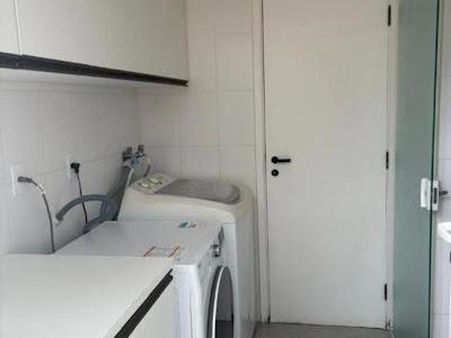 Casa com 4 quartos em condomínio no Medeiros