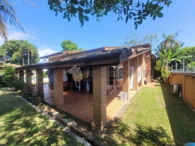 Casa com 4 quartos em Jardim Britânia, 762 m² para venda