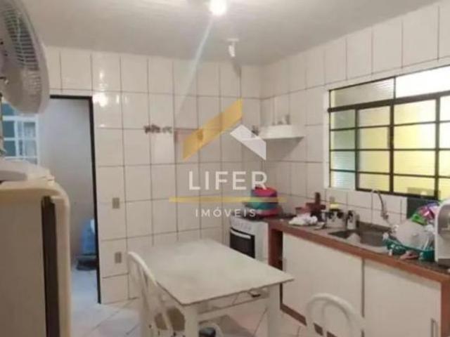 Casa com 4 quartos em Valinhos