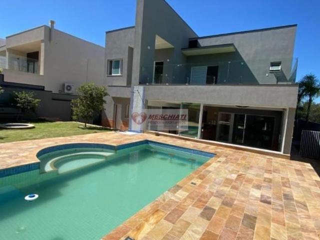 Casa com 4 quartos en venda e aluguel, 600 m² em Alphaville D. Pedro 1