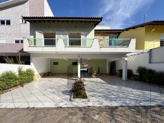 Casa com 4 quartos, Jardim Altos de Suzano Suzano