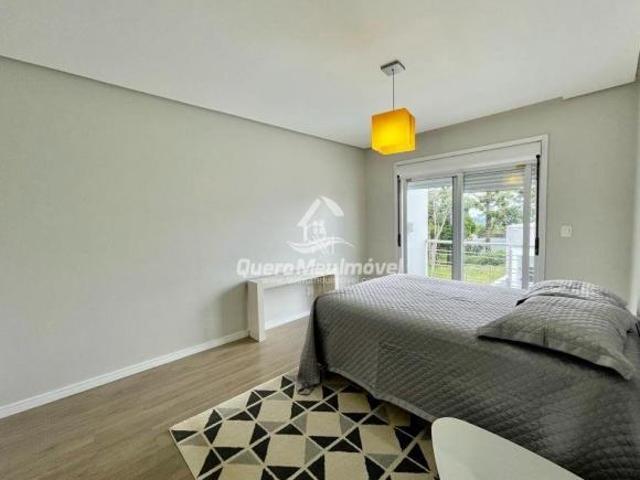 Casa com 4 quartos, moderna a venda no bairro Vila Verde!