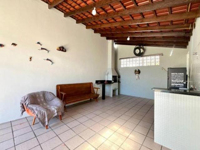 Casa com 4 Quartos no Centro de Guaratuba/PR