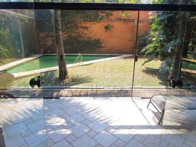 CASA COM 4 QUARTOS NO MORUMBI