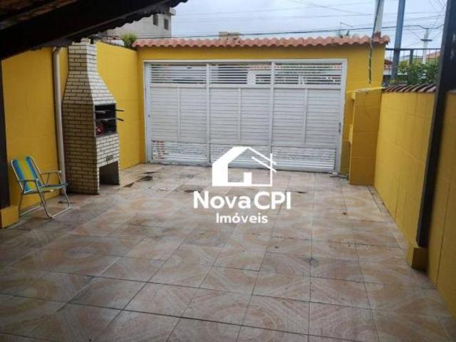 Casa com 4 quartos no Maracanã Praia Grande/SP
