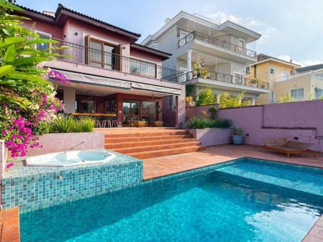 Casa com 4 quartos no Residencial 11 em Alphaville