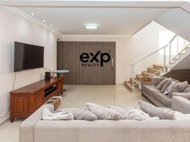 Casa com 4 quartos no Xaxim