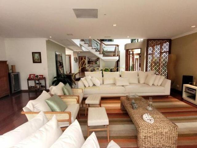 Casa com 4 quartos na Chácara Monte Alegre
