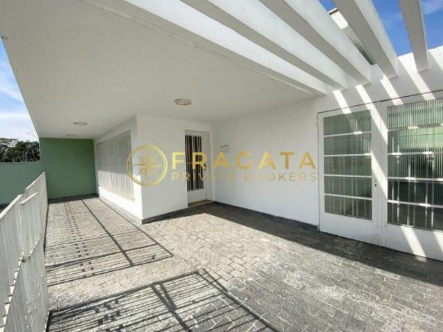 Casa com 4 quartos na Lapa