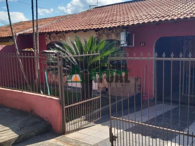Casa com 4 quartos na Região Sul