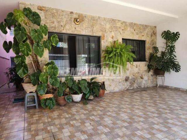 Casa com 4 Quartos sendo 3 suítes e 2 vagas Jd. Maria Antônia Prado