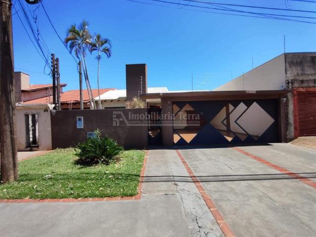 Casa com 4 quartos sendo 1 suíte no Vila Progresso em Dourados/MS