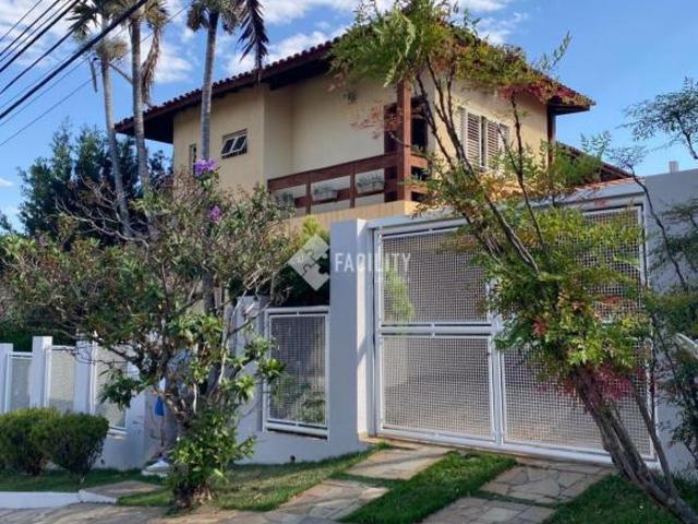 Casa com 4 quartos sendo 1 suite no Pq das Universidades Campinas
