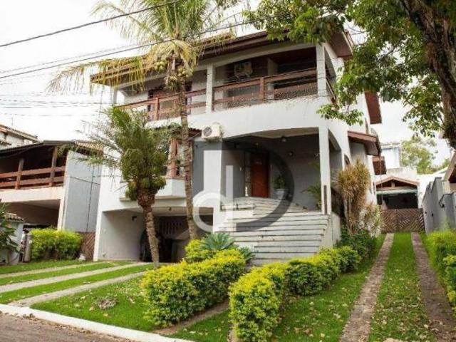 Casa com 4 quartos sendo 2 suites à venda, 370 m² por R$ 1.680.000 Condomínio Villagio Capriccio