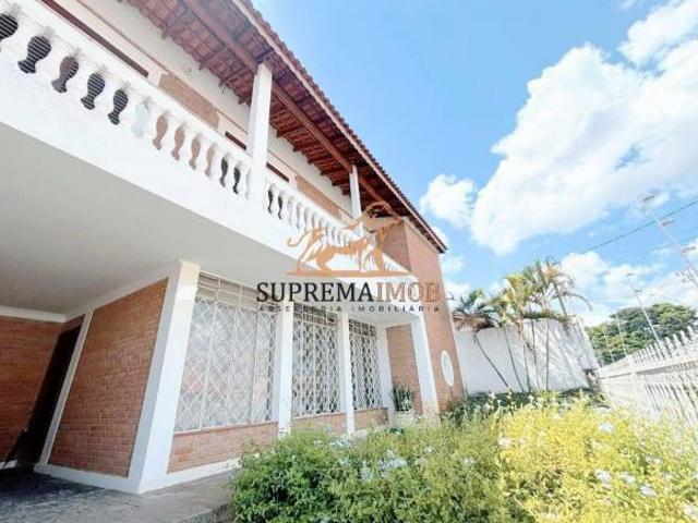 Casa com 4 quartos,sendo 2 suítes á venda Villa Trujillo