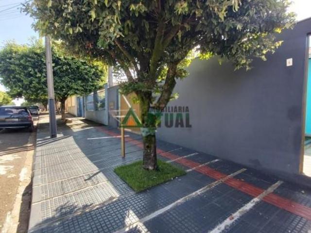 CASA COM 4 QUARTOS SENDO UMA SUÍTE A VENDA NA REGIÃO SUL DE LONDRINA