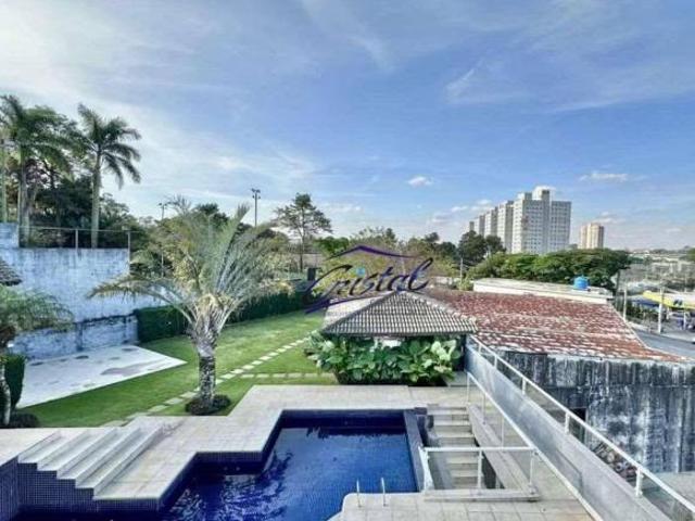 Casa com 4 quartos / suítes à venda, 711 m² Granja Viana Fazendinha Carapicuíba/SP