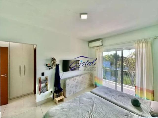 Casa com 4 quartos / suítes à venda, 711 m² Granja Viana Fazendinha Carapicuíba/SP