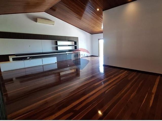 Casa com 4 quartos suítes, condomínio Riviera Tamborlim, Americana/SP Aluguel