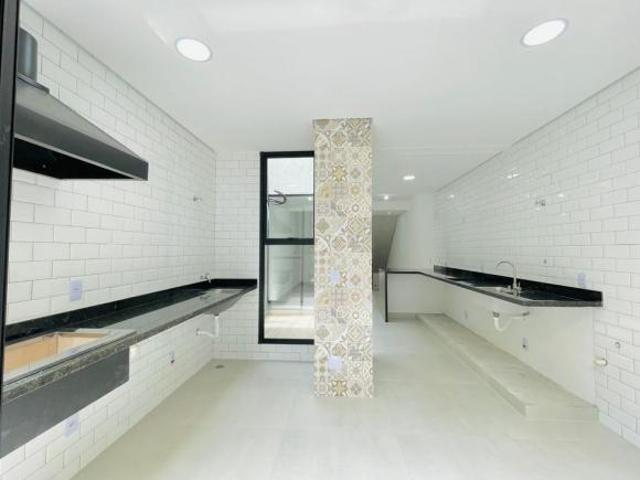 Casa com 4 Quartos para Venda, 108m², por R$ 1.300.000,00, em Chácara Inglesa, São Paulo / SP