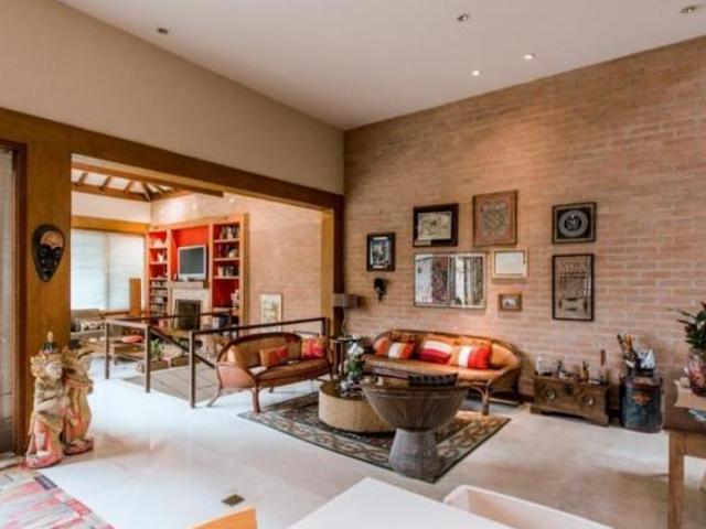 Casa com 4 Quartos para Venda, 293m², por R$ 1.550.000,00, em Morumbi, São Paulo / SP