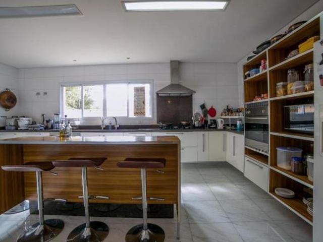 Casa com 4 Quartos para Venda, 390m², por R$ 1.590.000,00, em Parque Dos Príncipes, São Paulo / SP