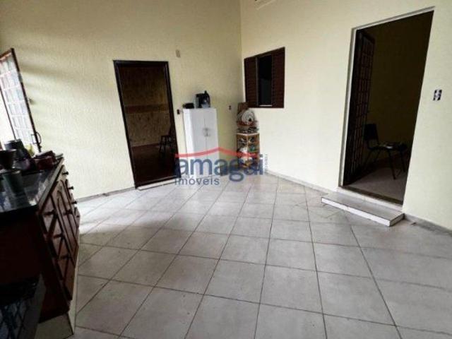 Casa com 4 quartos para venda em Jacareí SP
