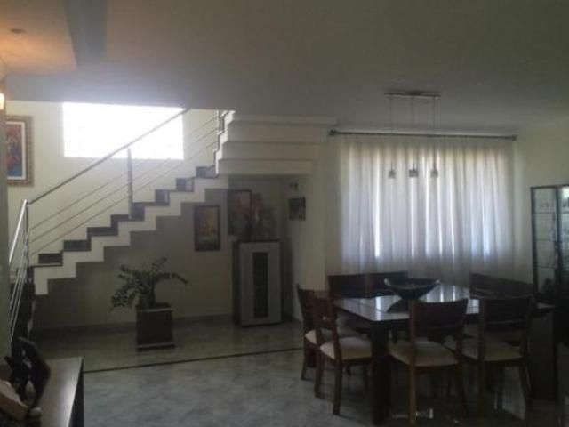 Casa com 4 Quartos para Venda / Locação, 450m², por R$ 1.950.000,00, em Jundiaí Mirim, Jundiaí / SP