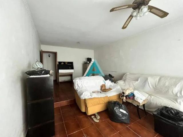 Casa com 4 Quartos para venda ou aluguel, 168m² Vila Valparaiso