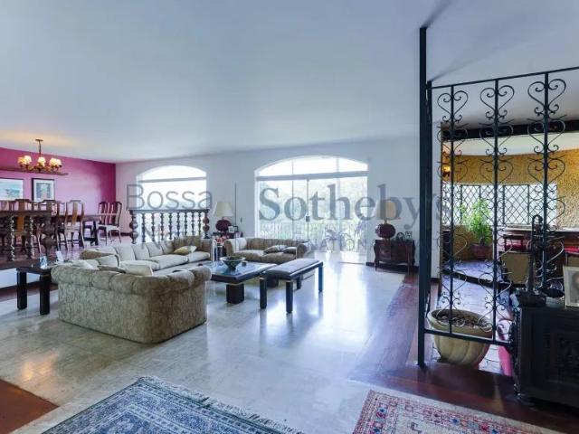 Casa com 4 Quartos para venda ou aluguel, 1000m² Morumbi