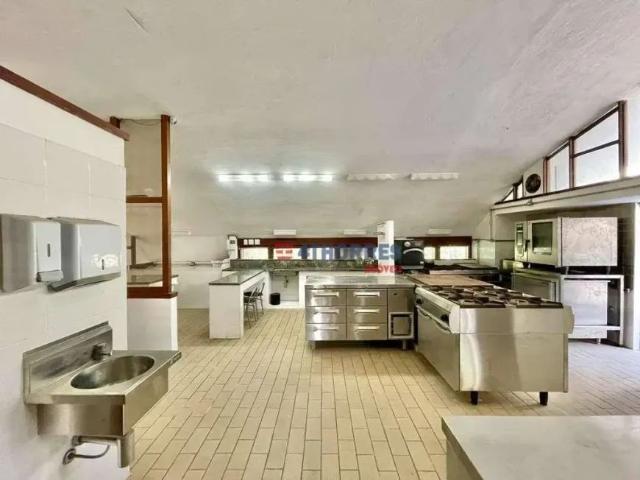 Casa com 4 Quartos para venda ou aluguel, 254m² Chácara Eliana