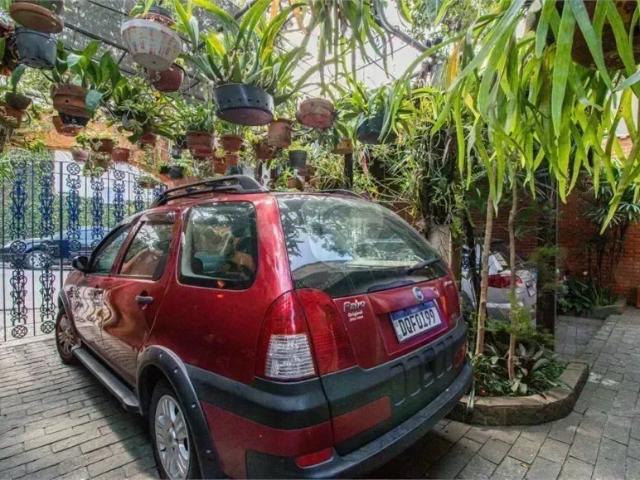 Casa com 4 Quartos para venda ou aluguel, 300m² Jardim Marajoara