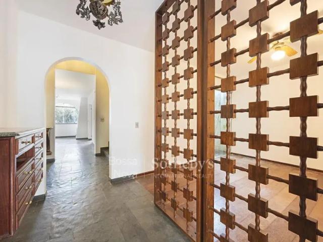 Casa com 4 Quartos para venda ou aluguel, 315m² Alto de Pinheiros