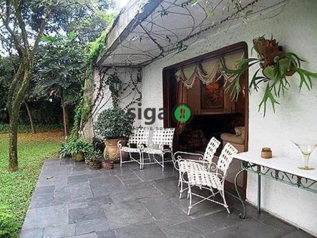 Casa com 4 Quartos para venda ou aluguel, 450m² Butantã