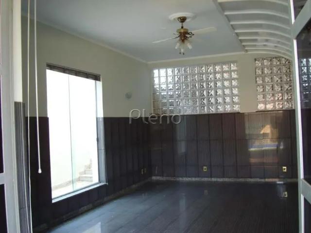 Casa com 4 Quartos para venda ou aluguel, 750m² Parque Taquaral
