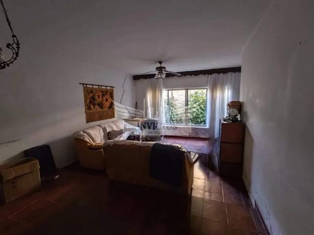 Casa com 4 Quartos para alugar, 168m² Vila Valparaiso
