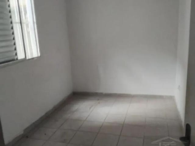 Casa com 4 Quartos para alugar, 240m² Vila Azevedo