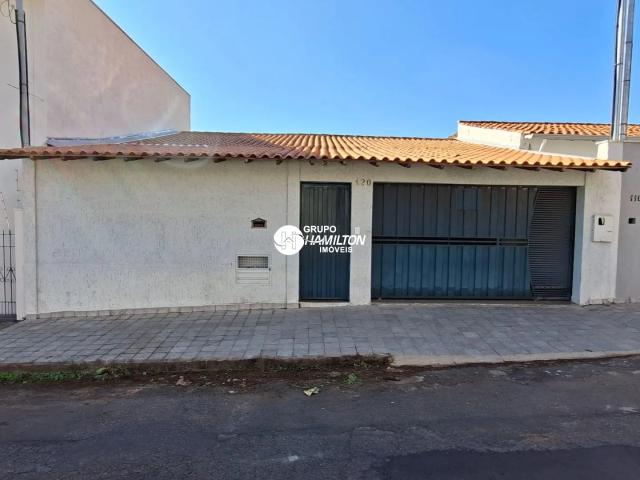 Casa com 4 quartos para alugar