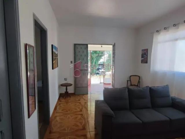 Casa com 4 Quartos para alugar, 285m² Vila Progresso