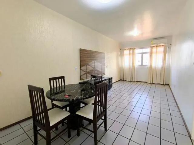 Casa com 4 Quartos para alugar, 312m² Praia Comprida