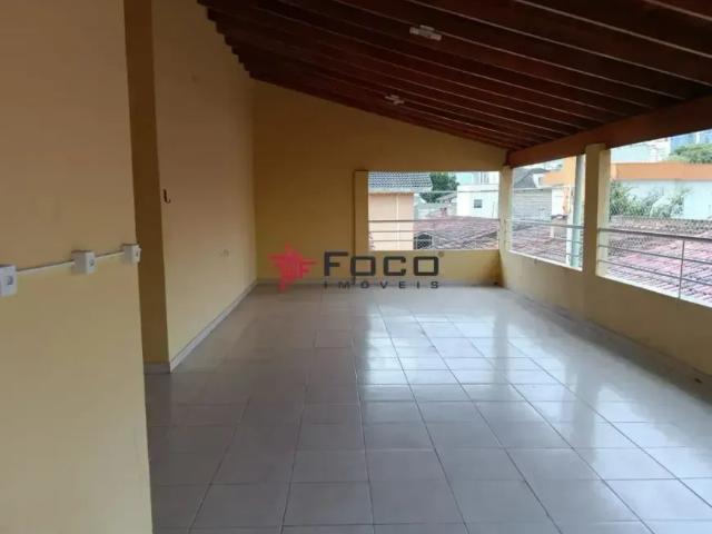 Casa com 4 Quartos para alugar, 390m² Jardim Alvorada
